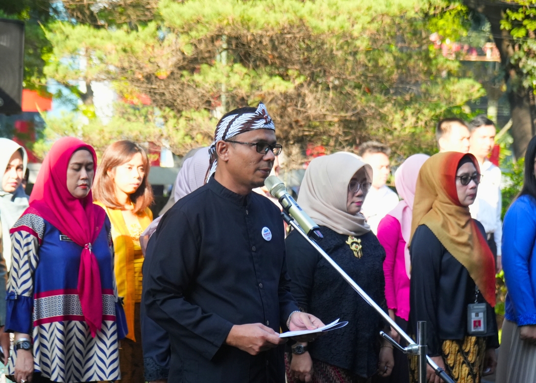 Pencanangan ASN BerAKHLAK: Wujud Nyata Transformasi Budaya Kerja di Kemenkum Jabar