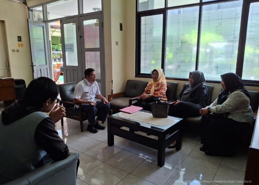 Wujudkan Akses Hukum Terjangkau, Kemenkum Jabar Dampingi Peserta Peacemaker di Sarijadi